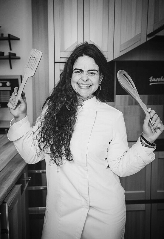 ¡Hola, soy Cintia da Hora! – ¡No te enseñamos a comer, te enseñamos a ...